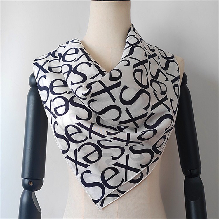 Scarf manufacturer custom digital print photo on silk scarf